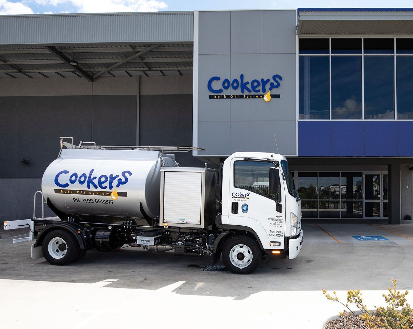 Cookers Oil | Food Service Cooking Oil Solutions